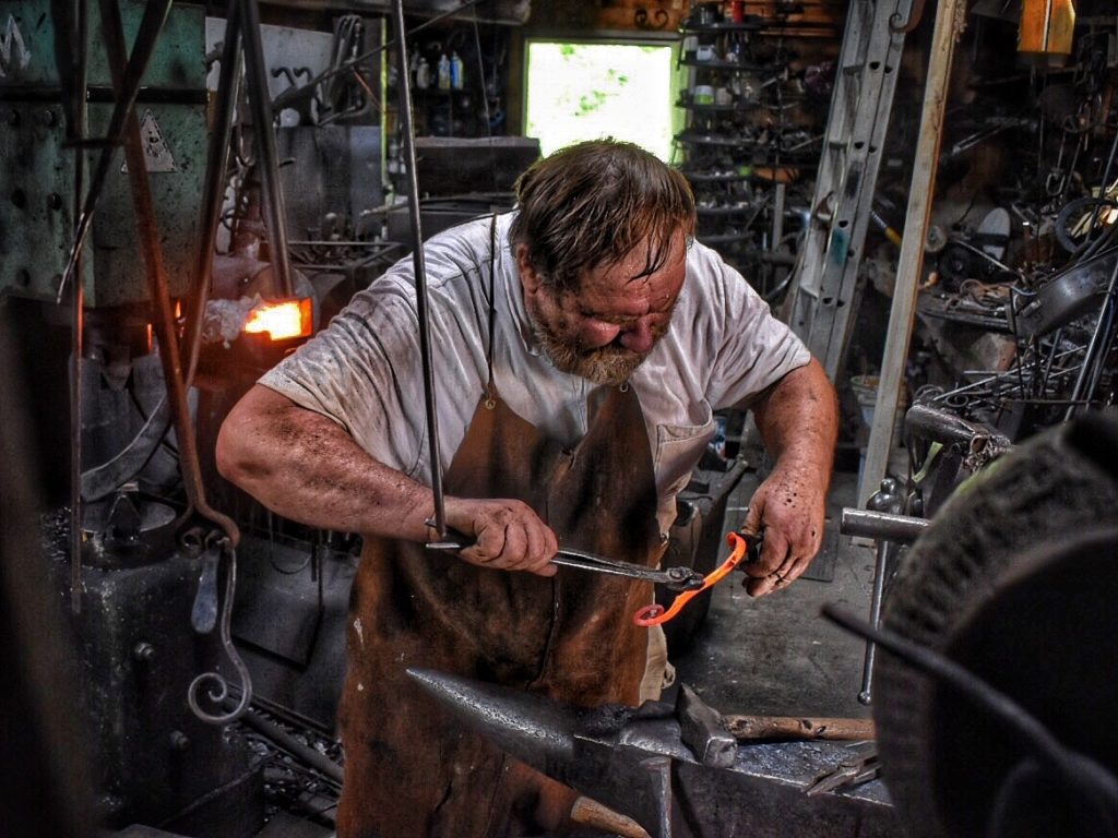 Scottish Lion Wrought Iron – Maine Made